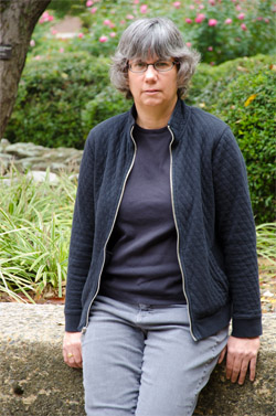 Faculty Faces - Dr. Allison Shutt | Hendrix College